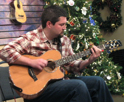 Kyle Reeded LIVE at Skyline Music